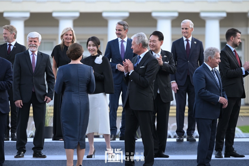 Blick auf den Staatsbesuch von Präsident Yoon in Litauen und Polen : Korea.net : Die offizielle ...